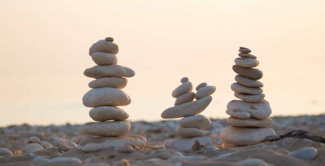 Navigating The Best Of Both Worlds Using Both Bayesian And Frequentist